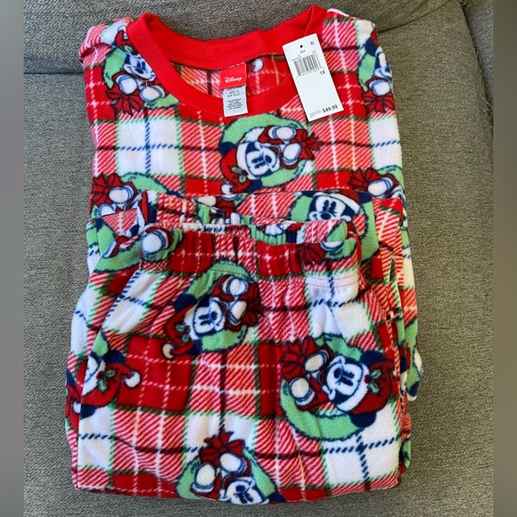 Disney | Other | Disneys Mickey Mouse Mens Pajamas Set New Sz X | Poshmark